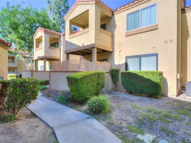 1116 W Blaine 203