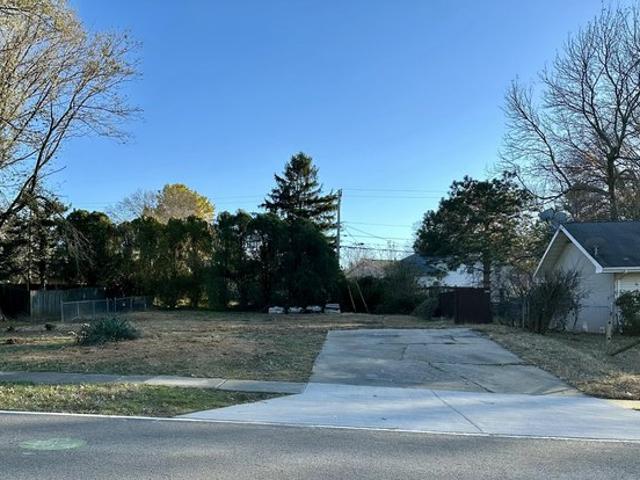 1116 W Broadmoor St, Springfield, MO 65807
