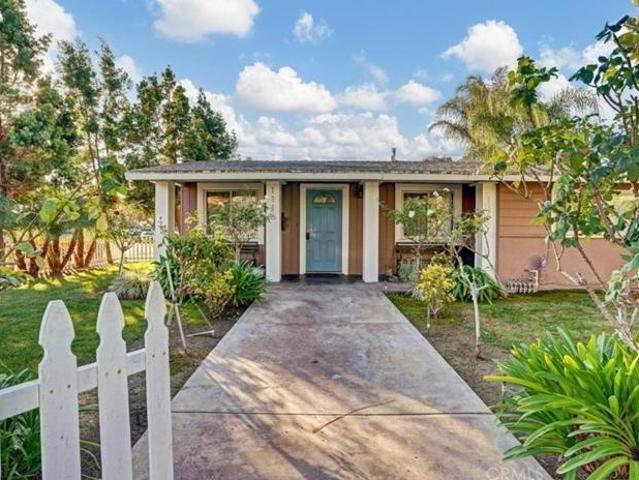 1116 W Locust Ave, Anaheim, CA 92802 in Anaheim, California