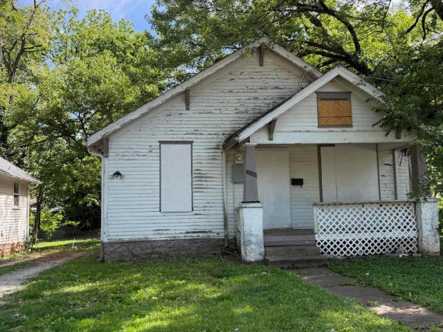1116 W Madison Street