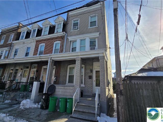 1116 W Maple Street