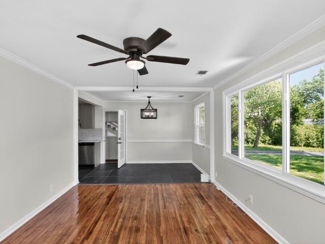 1116 Westchester Dr