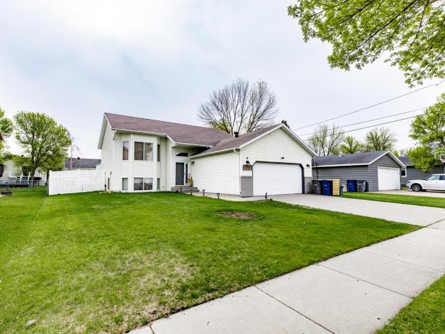 1116 18th Street N