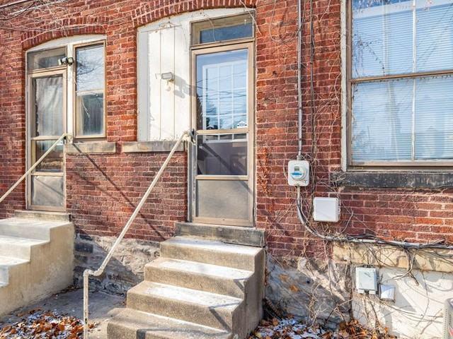 1116 1122 Harrison Avenue 2 Bedroom Apartment for Rent at 1116 Harrison Ave, Columbus, OH 43201 Victorian Village