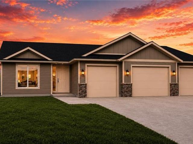1116 11th Ave SE, Waseca, MN 56093