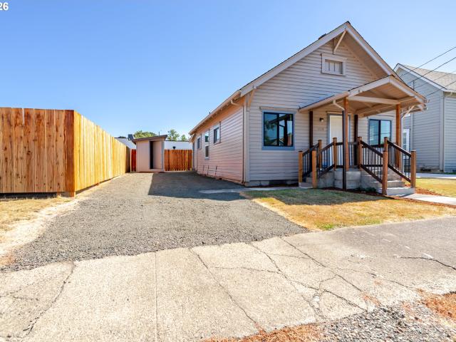 1116 7TH AVE