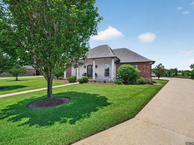 11177 Toria Ln, Prairieville, LA 70774