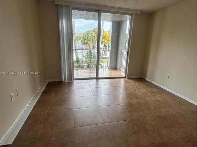 11177 SW 8th St Unit 204, Pembroke Pines, US, FL