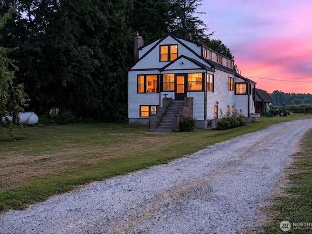 11174 Sterling Rd, Sedro Woolley, WA 98284