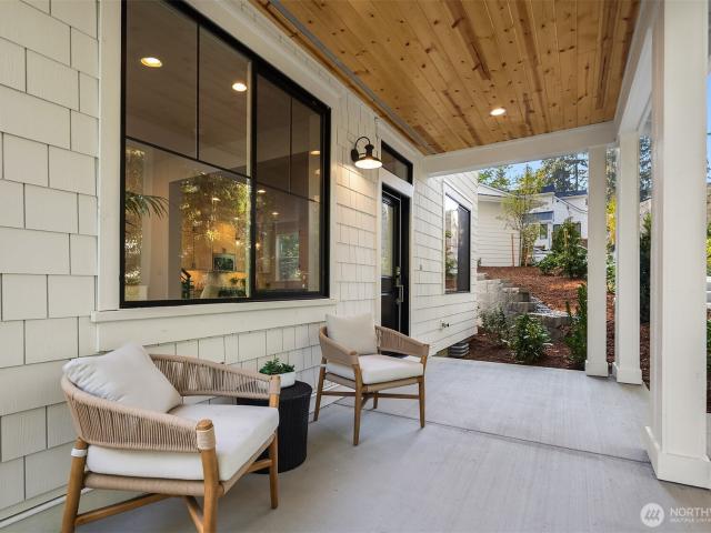 11178 hs 25 Ne 134th Ct NE, Redmond, WA 98052 | MLS #2447 | Compass
