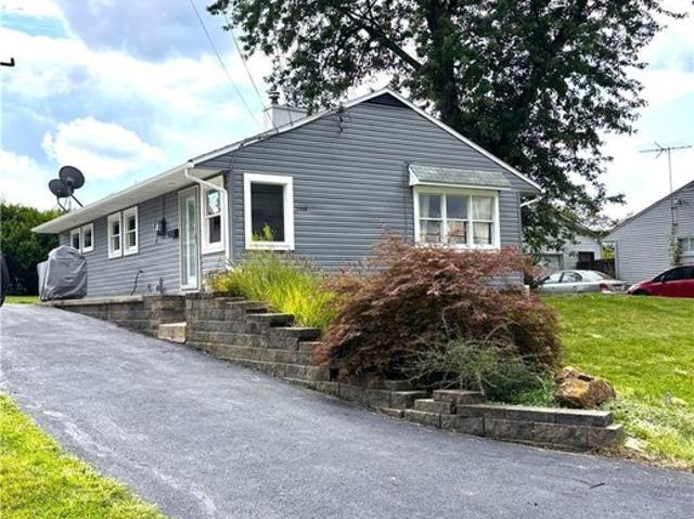 1117 Maine Ave, Aliquippa, PA 15001