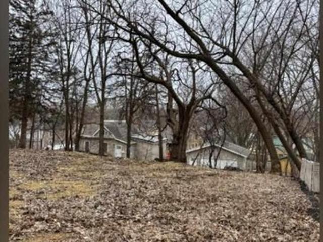 1117 N 7th St, Mankato, MN 56001