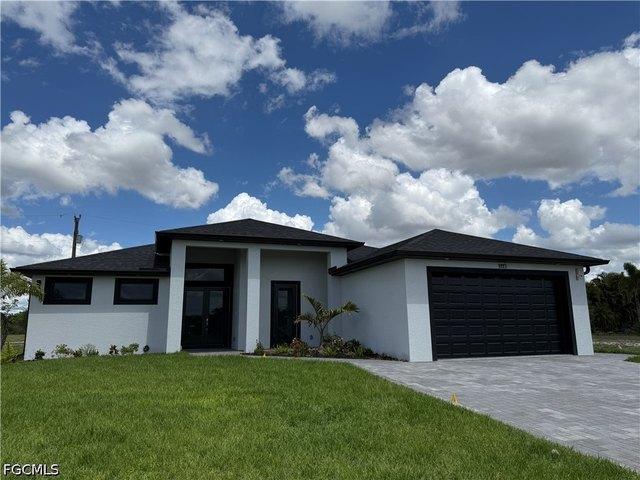 1117 NE 15th St, Cape Coral, FL 33909
