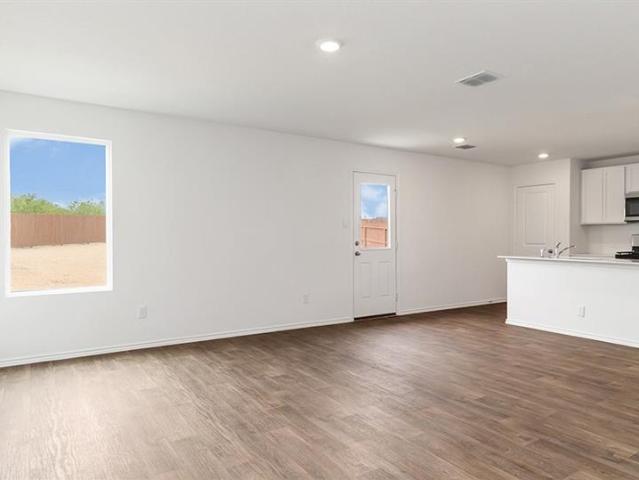 1117 Northfield Drive
