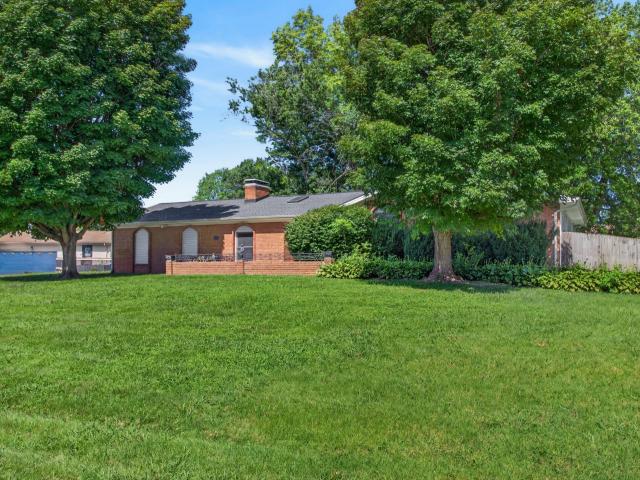 1117 Black Oak Ln