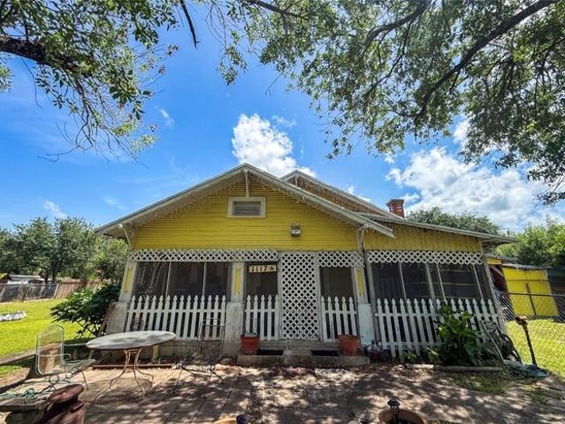 1117 E Fordyce Ave, Kingsville, TX 78363