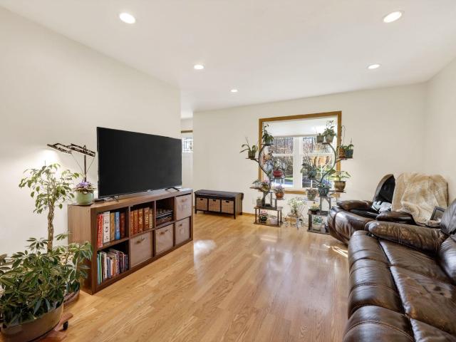 1117 Glacier Hill Dr, Madison, WI 53704 | MLS #2020 | Compass