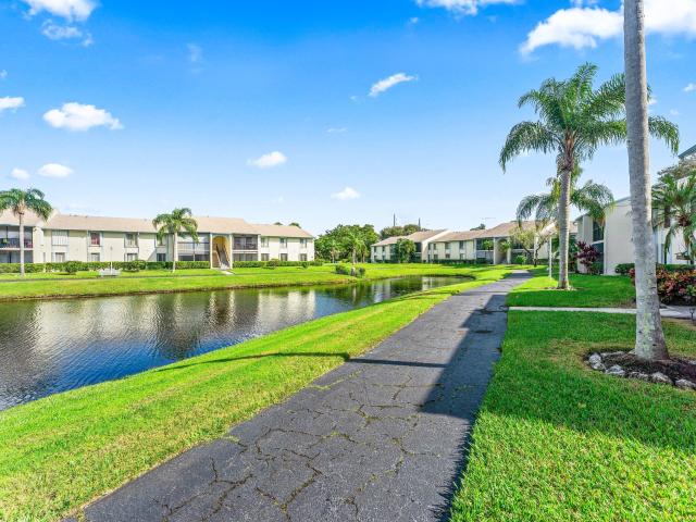 1117 Green Pine Blvd, Unit D2, West Palm Beach, FL 33409 | MLS #R11146 | Compass