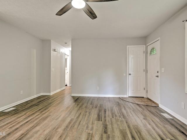 1117 Hunting Hill Road