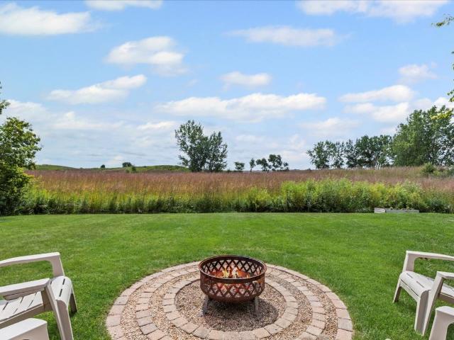 1117 Hedgerow Drive