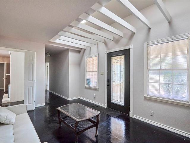 1117 Lexington Avenue
