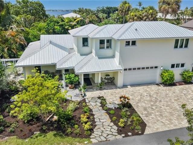1117 SE Osceola St, Stuart, FL 34996