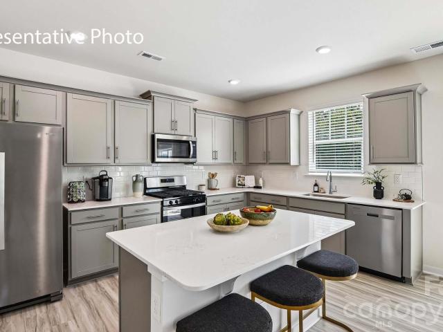 1117 Secrest Commons Drive