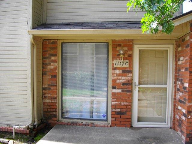 1117 Sequoyah Pl Apt C, Edmond, OK 73003