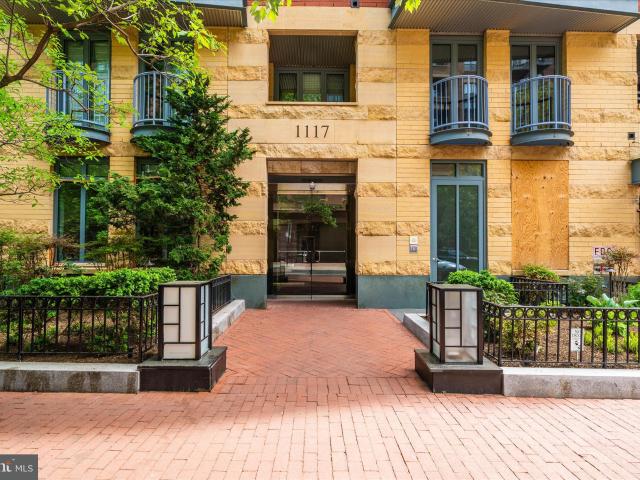 1117 10th St NW, Unit 1009, Washington, DC 20001 | MLS #DCDC2257 | Compass