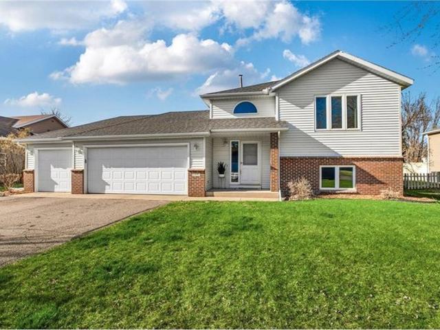 1117 3rd St N, Sartell, MN 56377