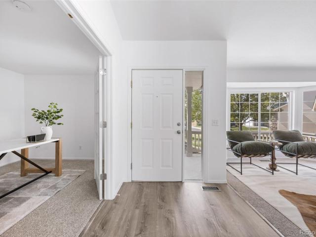 11183 Glenmoor Court