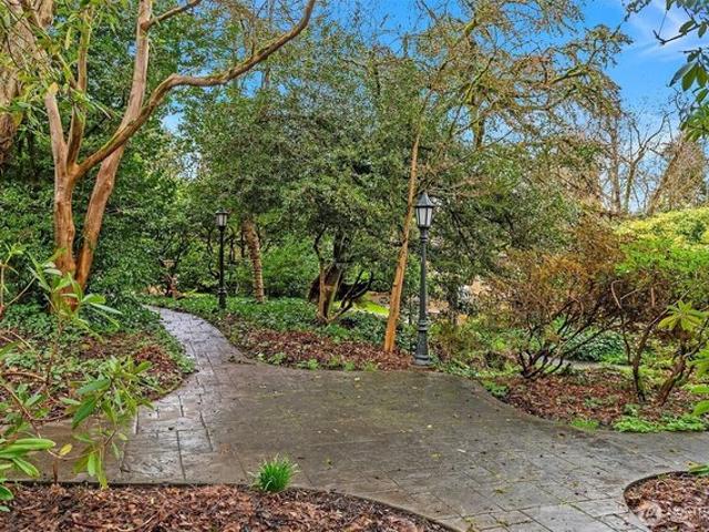1118000 Broadmoor Dr E Lot 129, Seattle, WA 98112