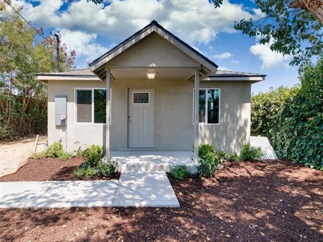 11184 Adella St, Loma Linda, CA 92318