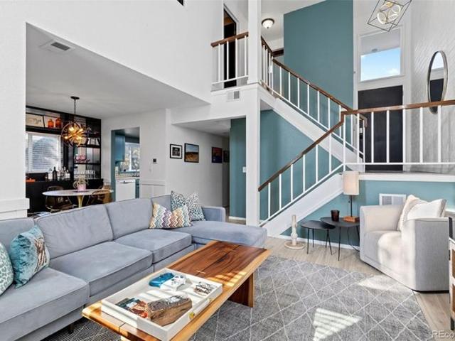 11184 E Linvale Dr, Aurora, CO 80014