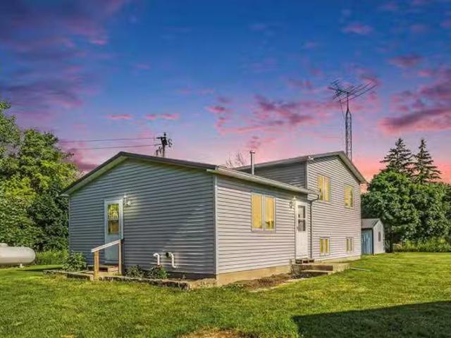 11184 KILMANAGH RD, SEBEWAING, MI 48759 Single Family Residenc.
