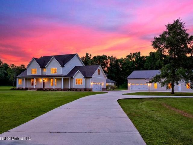 11185 Bud Lee Rd, Picayune, MS 39466