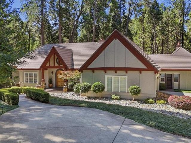 11188 Weatherly Pl, Grass Valley, CA 95945
