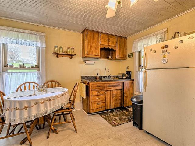 11189 Old Trail Rd, Irwin, PA 15642 | MLS #1747