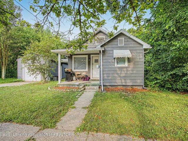 1118 McCullough St, Lansing, MI 48912