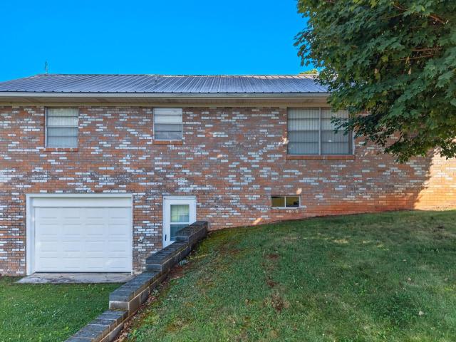 1118 Newman Riley Road
