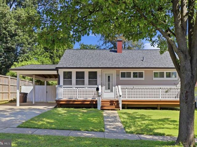 1118 Allison Dr, Rockville, MD 20851