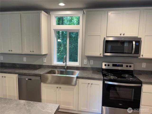 1118 Brentwood Drive