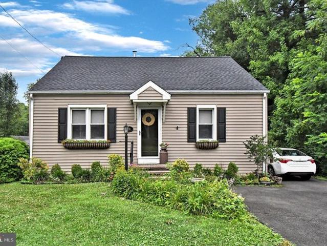 1118 Cornwells Ave, Bensalem, PA 19020