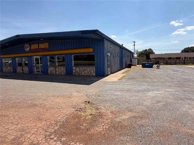 1118 E Main Street