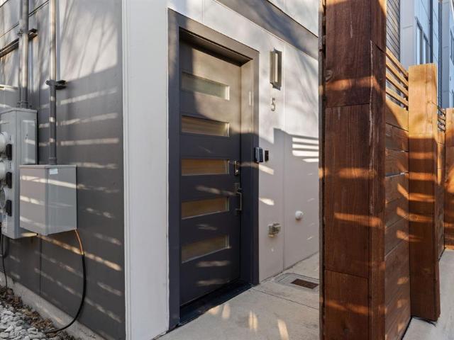 1118 Galveston Ave, Unit 5, Fort Worth, TX 76104 | MLS #21151 | Compass