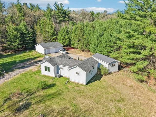 1118 Gem Dr, Wisconsin Dells, WI 53965