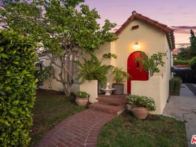 1118 Grant Ave, Venice, CA 90291