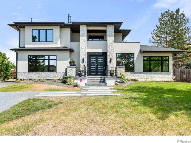 1118 Ravenwood Road