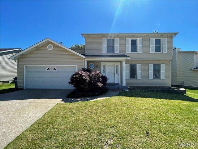 1118 Riverwood Place Dr, Saint Louis, MO 63031