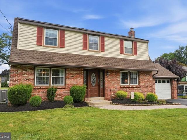 1118 Roberts Ave, Feasterville Trevose, PA 19053